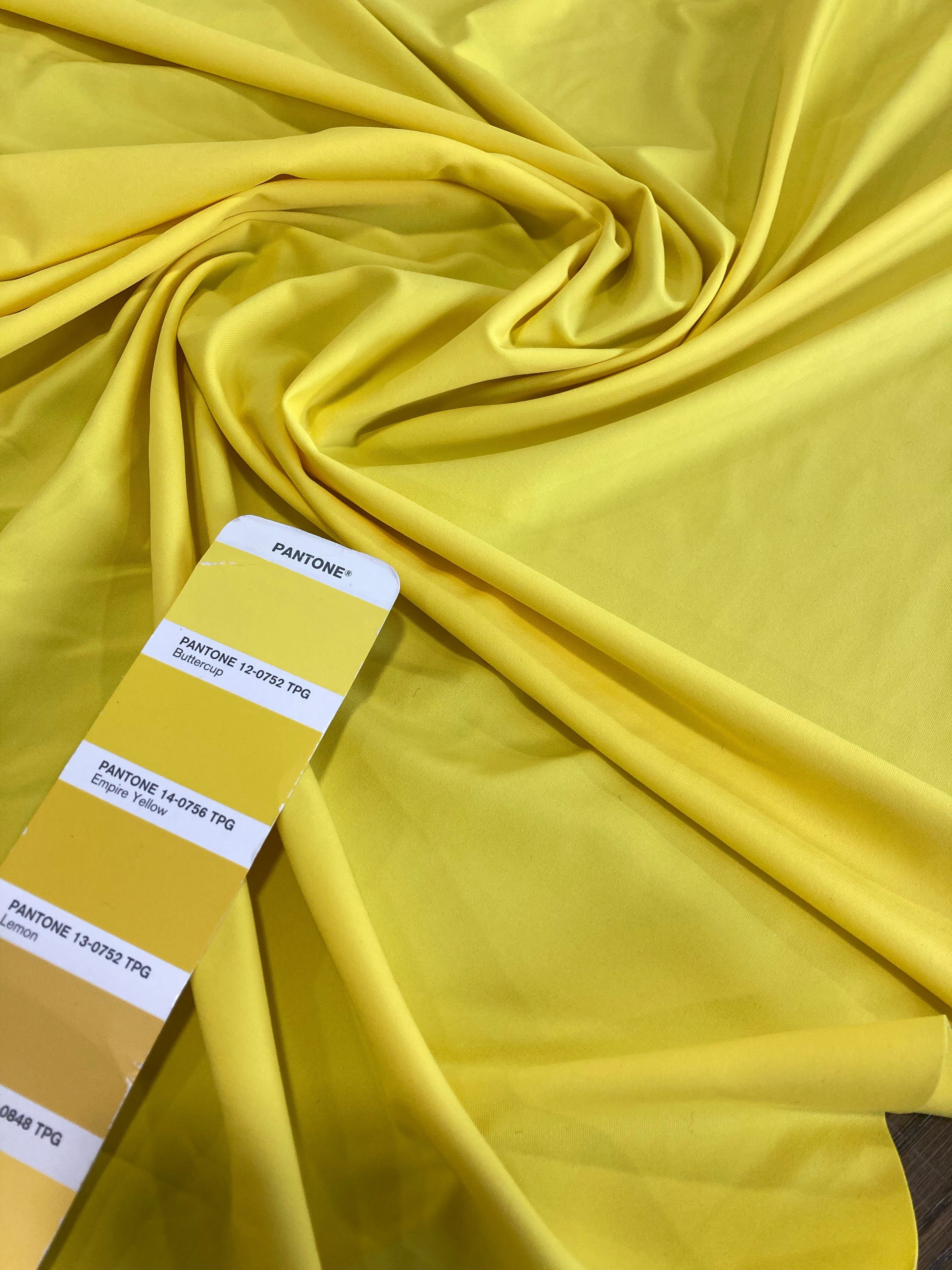 Lycra gialla: 11€/m – Tessuti Uno